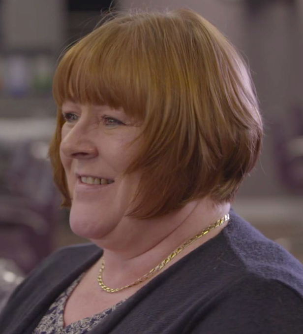 Cutting Hair – Short graduation – Easyfoil