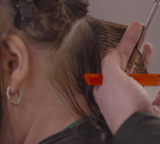 Cutting Hair – Short graduation – Easyfoil